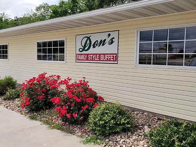 That cream-colored exterior and bold sign mean one thing: serious comfort food lives here.