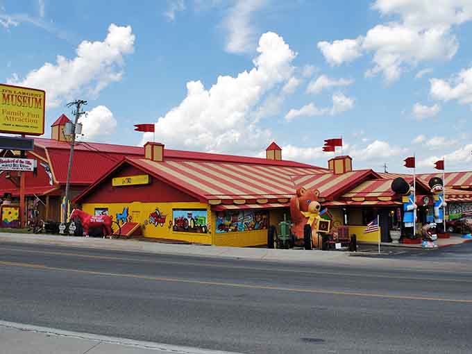 Flags flying, murals blazing, giant bear grinning. Branson's most joyful building isn't subtle, and that's perfect.