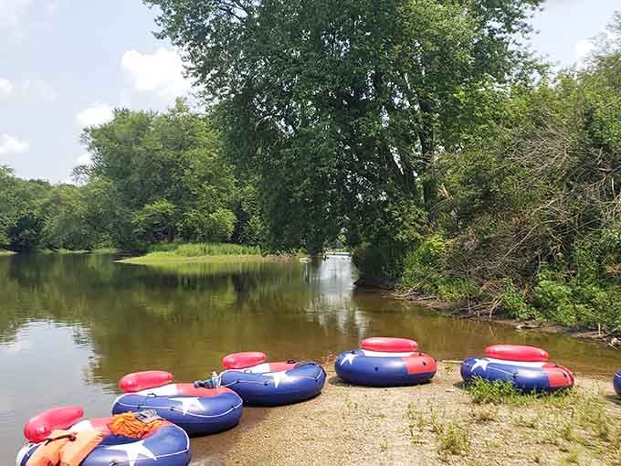 The Illinois River stretches out ahead, wide and unhurried, like it's got nowhere to be and neither do you.
