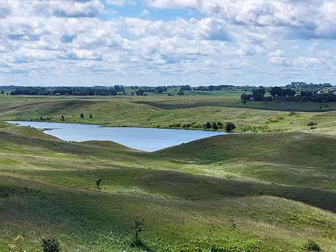 These sweeping vistas prove Minnesota's prairie country deserves way more respect than it gets from most folks.