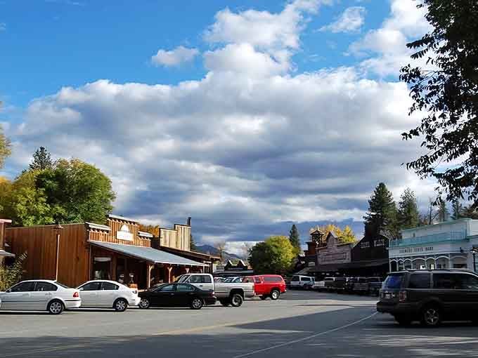 The Old West isn't just alive in Winthrop, it's practically waving at you from the boardwalk.