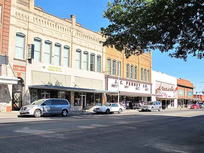 La Grande, Oregon: the overlooked gem where your wallet finally gets to breathe easy.