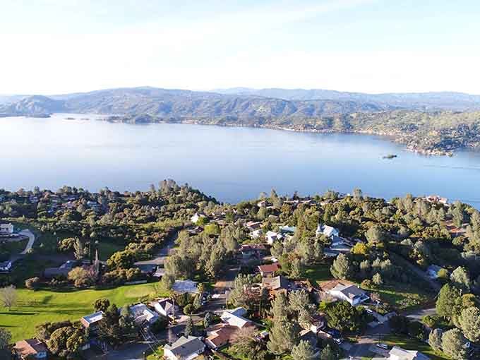 Clearlake sits quietly above the water, proof that California still has room for the rest of us.
