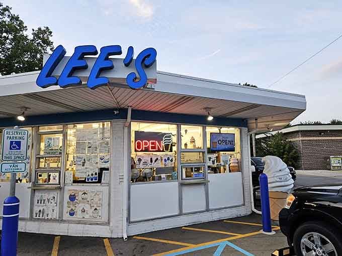 That bold blue "LEE'S" sign isn't just a name, it's a promise of something genuinely delicious waiting inside.
