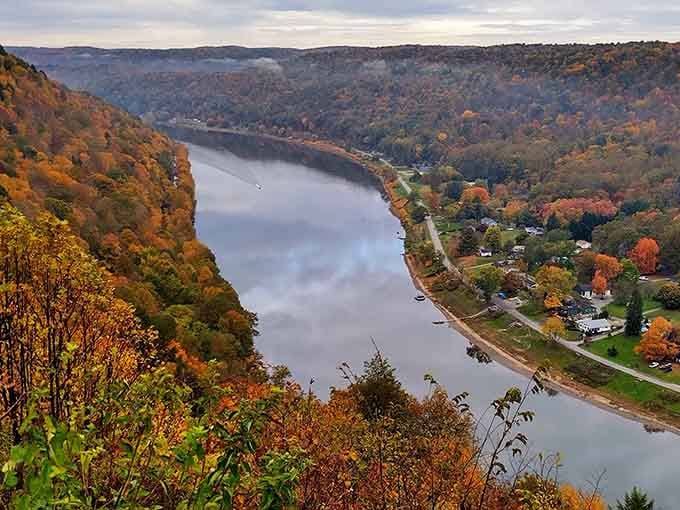 Brady's Bend Overlook serves up autumn color so rich, even your camera will need a moment to recover.