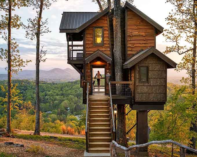 A treehouse with mountain views and a staircase to the sky? Yes, this is absolutely real life.