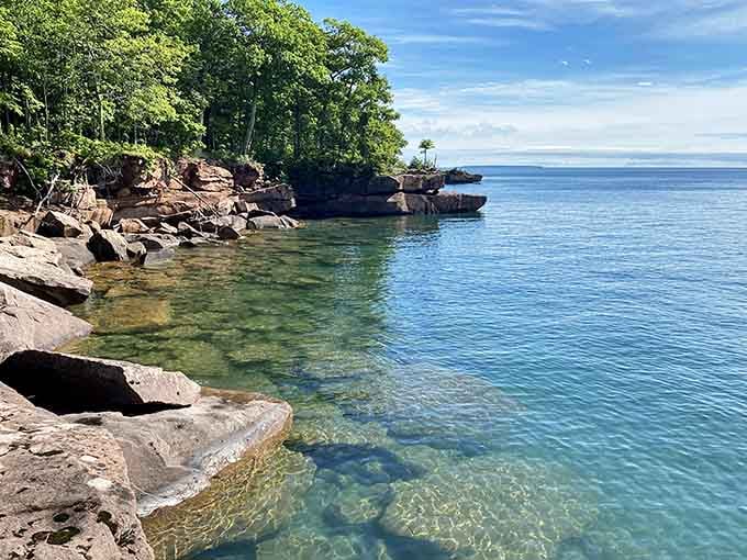 This shoreline looks like Lake Superior hired a very talented interior decorator and said, "Spare no expense."