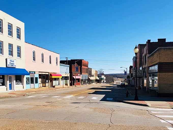 Wide streets, zero traffic, and not a single person in a hurry. Fredericktown, Missouri is living its best life.