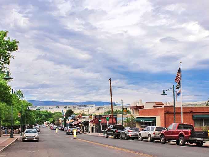 Main Street Cottonwood stretches out like an invitation to slow down and actually enjoy your day.
