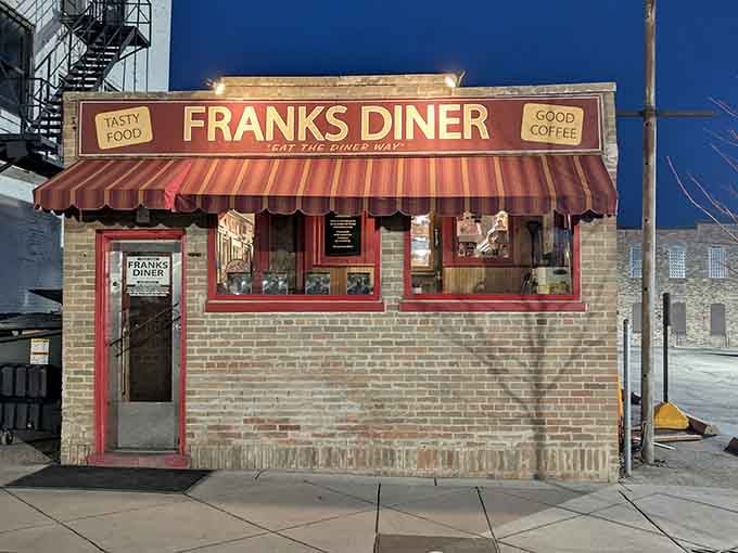 That striped awning and vintage signage aren't just for show; this is breakfast history on wheels.
