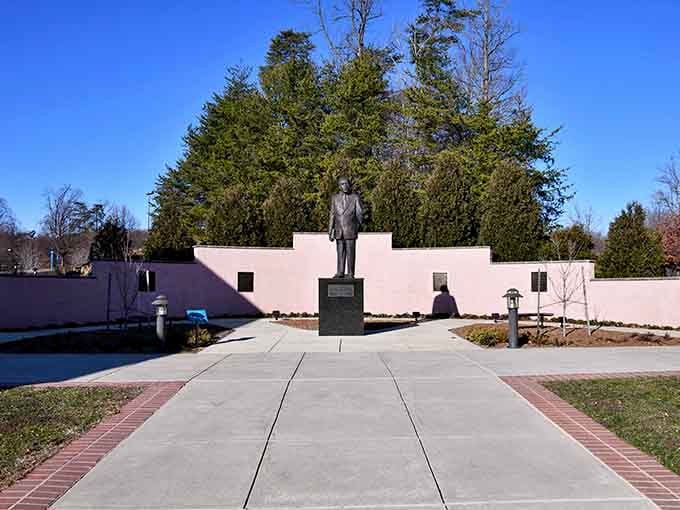Standing tall against a crisp blue sky, this tribute to Dr. Martin Luther King Jr. at Anne Arundel Community College commands quiet reflection.