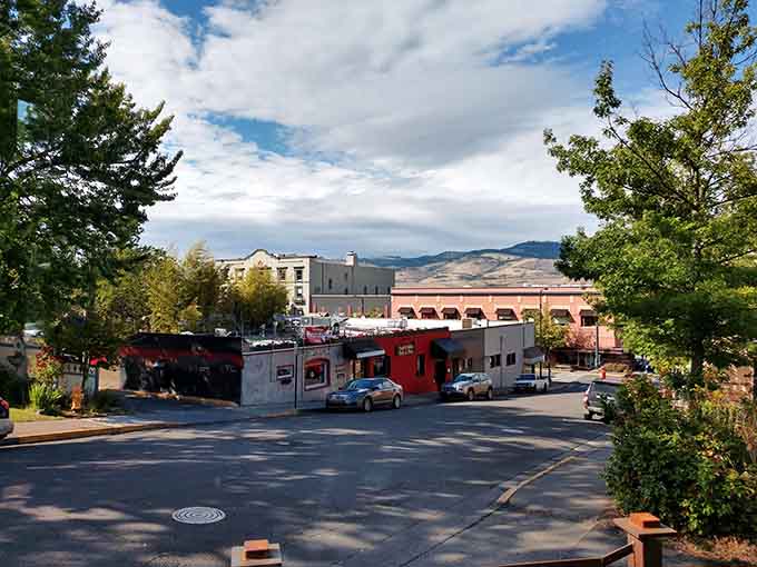 Ashland's layered streetscape, with mountains rising behind brick buildings, looks like a postcard that actually delivers on its promises.