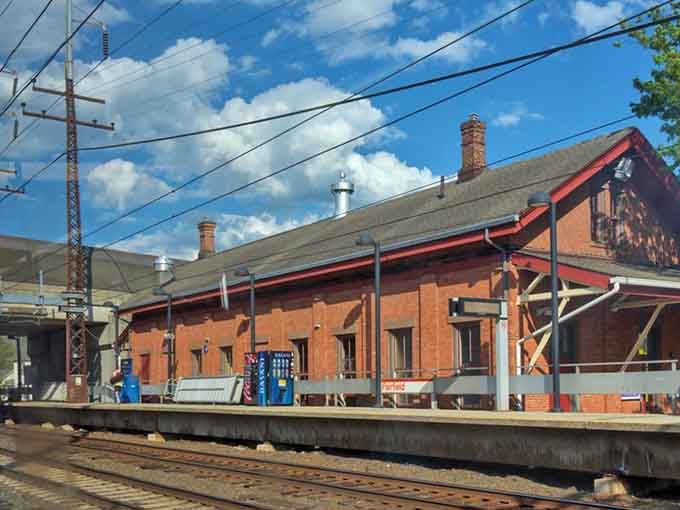 Fairfield's historic train station reminds you that even the way people arrived here was done with serious brick-and-mortar style.