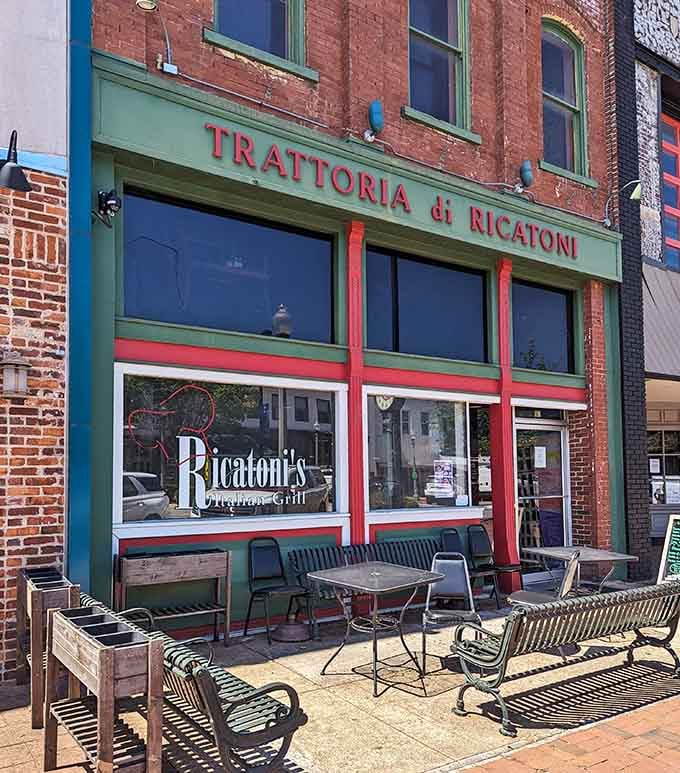 Ricatoni's Italian Grill brings genuine Italian warmth to downtown Florence, proving good pasta has no geographical boundaries whatsoever.