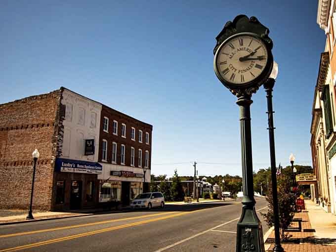 That street clock proudly reads "All-America City Finalist," which is Pocomoke City's way of saying it earned its good reputation.