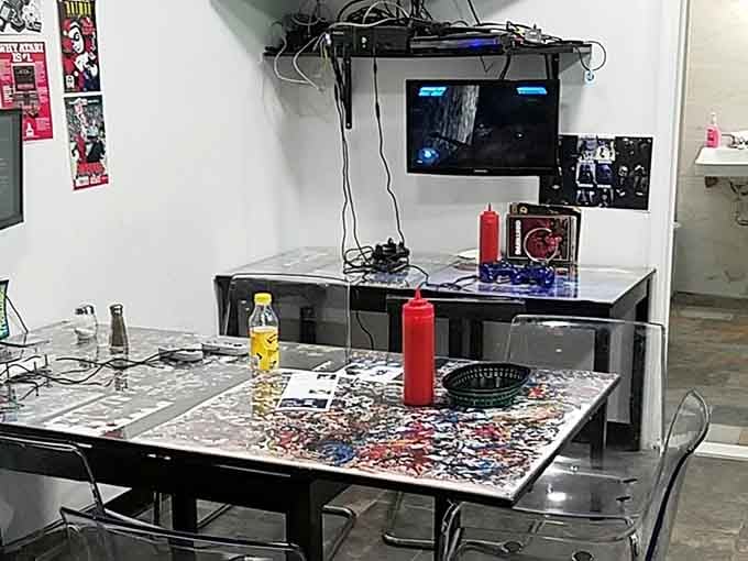 Multiple gaming stations mean never having to choose between eating well and playing well&mdash;do both at once.