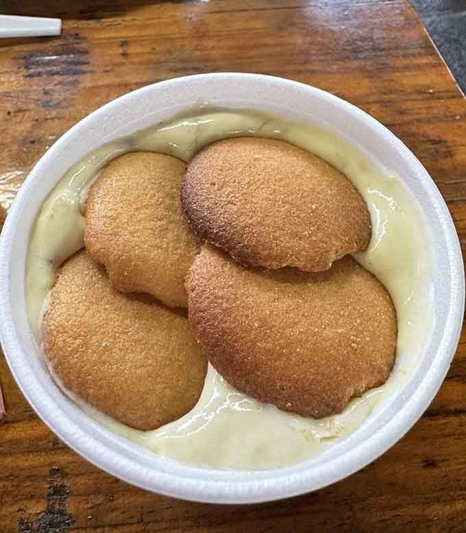 Creamy banana pudding topped with vanilla wafers, the dessert that quietly steals the show every single Saturday morning.
