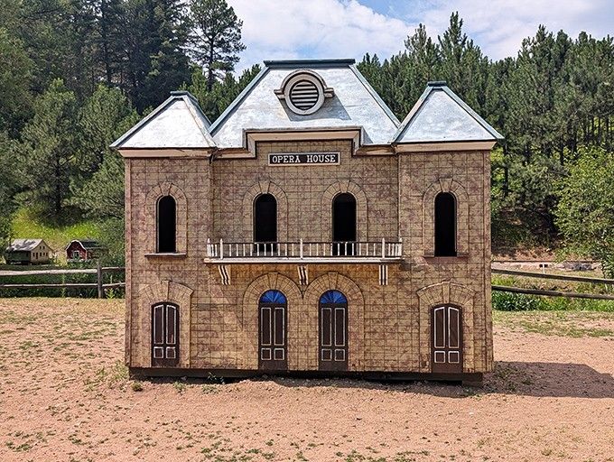 This miniature Opera House, complete with arched windows and a second-floor balcony, proves that culture comes in all sizes.