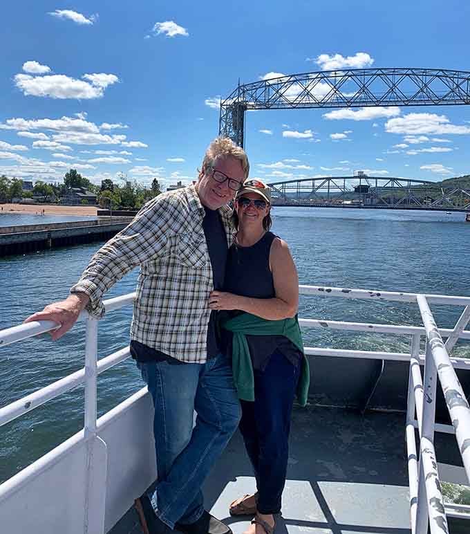 The Aerial Lift Bridge as your backdrop, the lake breeze in your hair. Some photos just take themselves.