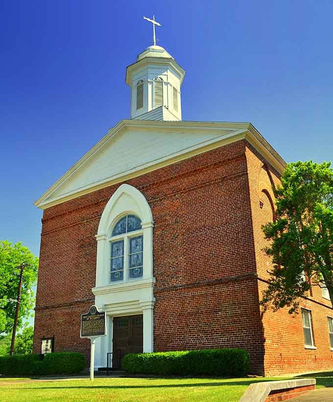 First Baptist Church's steeple reaches skyward, a landmark that's guided locals home for generations of Sunday services.