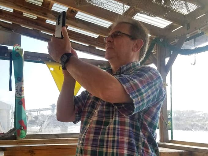Even the guests can't help themselves, snapping photos because some meals are simply too good not to document.
