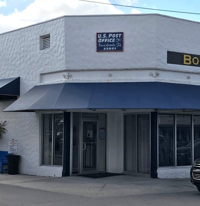 Even the post office maintains that old Florida aesthetic, because why should mail pickup be boring?