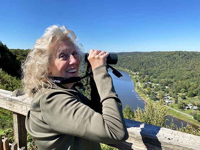 Binoculars out, smile wide, because Brady's Bend Overlook rewards every visitor who bothers to look a little closer.