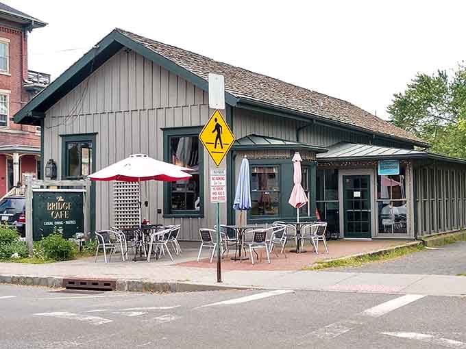Bridge Cafe keeps it casual and comfortable, with outdoor tables that say "order something good and take your time."