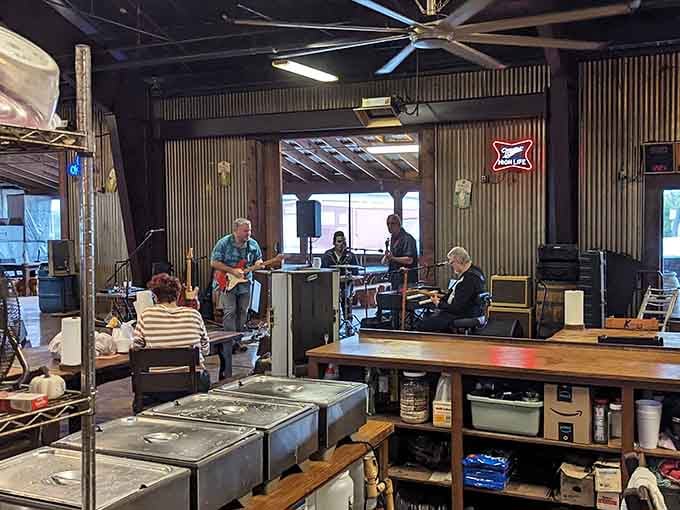Live music, cold drinks, and smoked meat. Kreuz Market apparently decided one reason to love it simply wasn't enough.