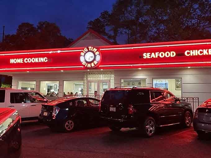 Big Time Diner glows with neon promise, serving home cooking that draws crowds no matter what time you arrive.