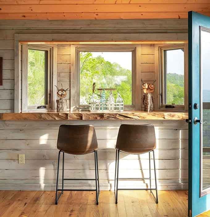 Two bar stools, a live-edge wood counter, and a mountain view. Best breakfast spot you've never tried yet.