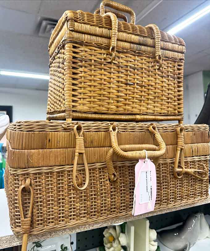 These woven wicker picnic baskets are basically a standing invitation to pack a lunch and head somewhere beautiful this weekend.
