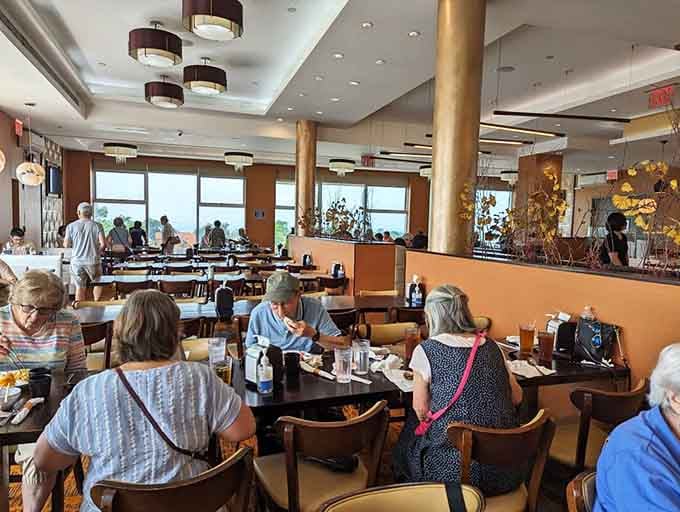 Happy diners, full plates, and that unmistakable look of people who made an excellent life decision today.