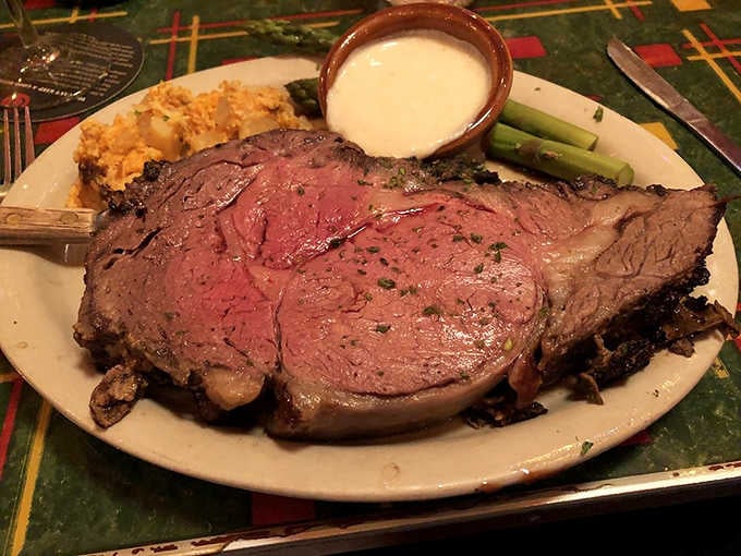 That prime rib is so perfectly cooked it makes you want to call someone and tell them immediately.