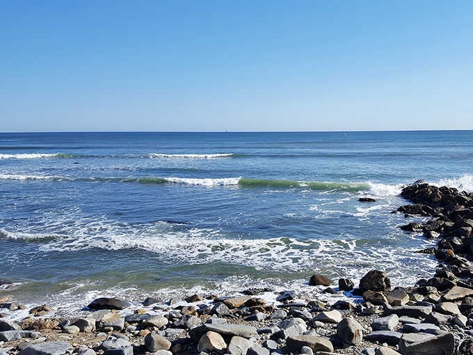 Those rolling Atlantic waves crashing against Brant Rock's stones produce a sound that genuinely resets your entire nervous system.