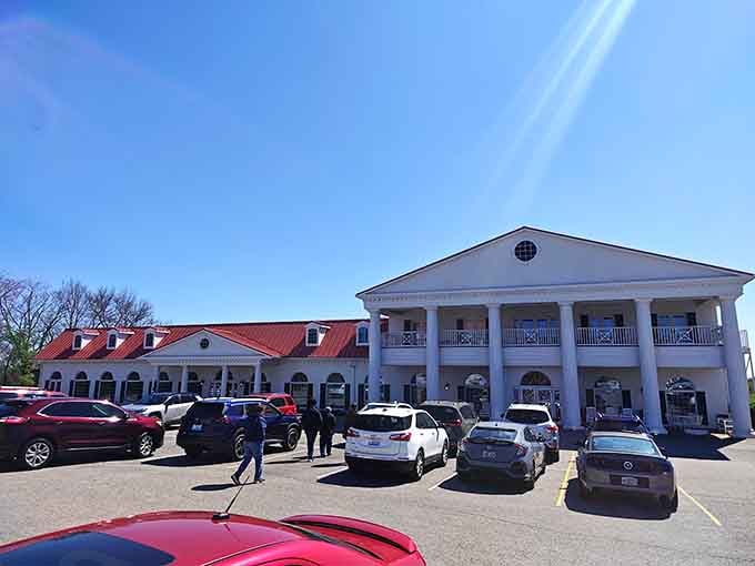 Under a brilliant blue sky, those white columns and red roof make Shelbyville look like the best-kept secret in Kentucky.