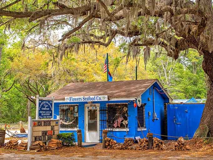 That bright blue building houses fresh seafood so good, the fish practically jumped out of the water voluntarily.