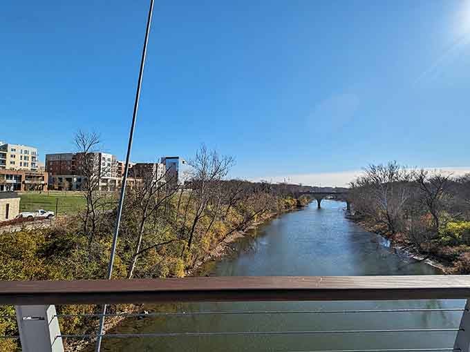 Mid-span offers unobstructed views where the Scioto winds through greenery like a liquid highway to elsewhere.