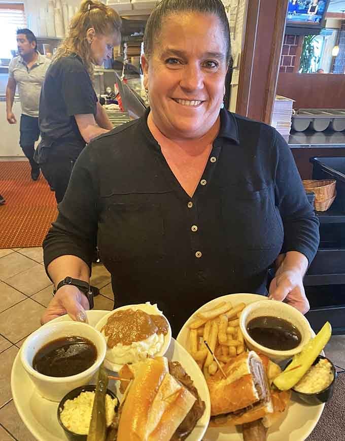 When your server carries two loaded plates with a smile, you know you're in good hands.