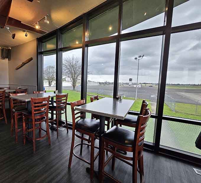 Seating arranged to maximize those spectacular views means nobody gets stuck facing a boring wall or parking lot.