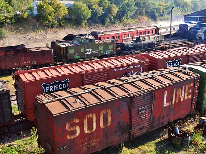 Soo Line, Frisco, and friends, parked together like old colleagues swapping stories about the glory days of American rail.