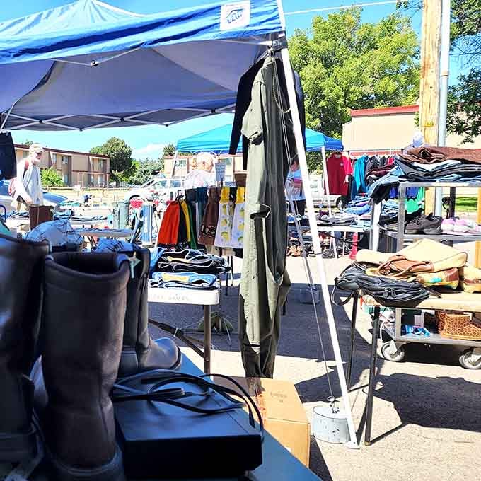 Even the outdoor market area extends the treasure hunt beyond four walls, because deals deserve fresh air too.