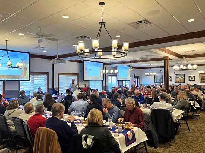 Large event spaces proving that good food brings communities together, one meal at a time.
