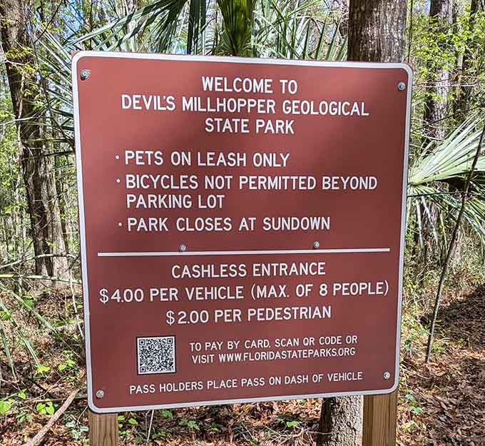 Cashless entry, pets on leash, closes at sundown. Simple rules for a not-so-simple natural wonder.