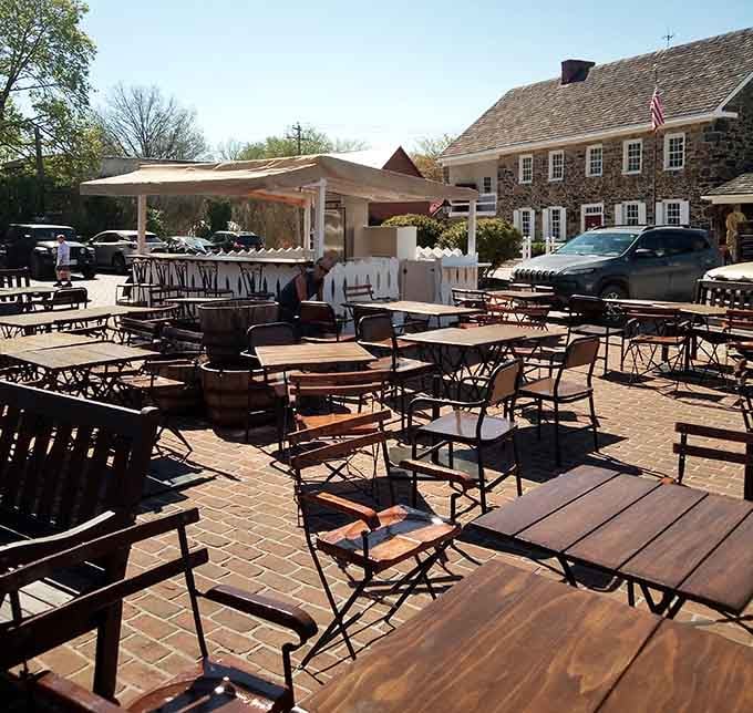 Sunshine, cobblestones, and outdoor seating that makes you want to linger long after the last bite is gone.