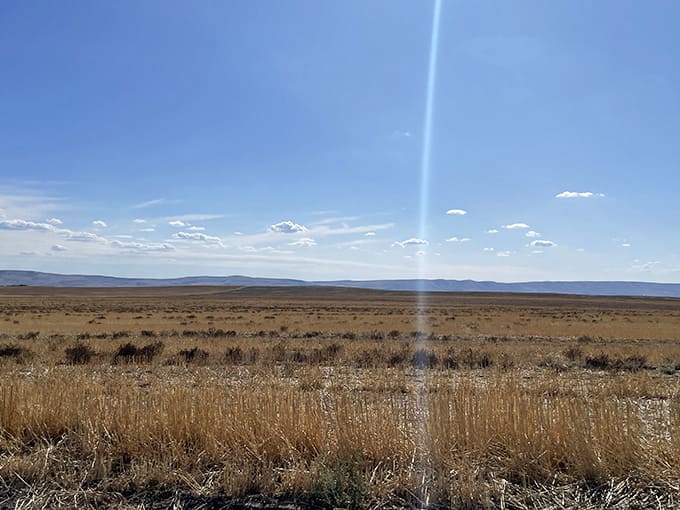 Big sky, open land, and a road that quietly breaks your brain. Eastern Washington at its finest.