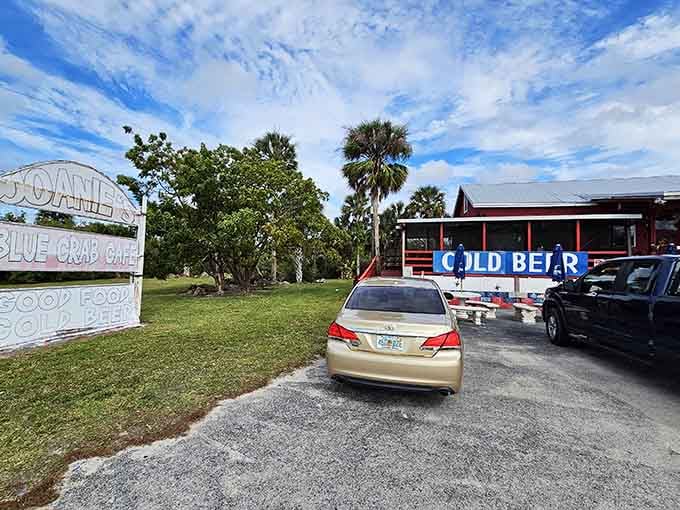 When the parking lot is this full on the Tamiami Trail, trust the crowd and go inside immediately.