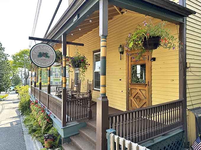 Pine Cottage Bed and Breakfast: rocking chairs on the porch, hanging flowers, and zero reasons to leave early.