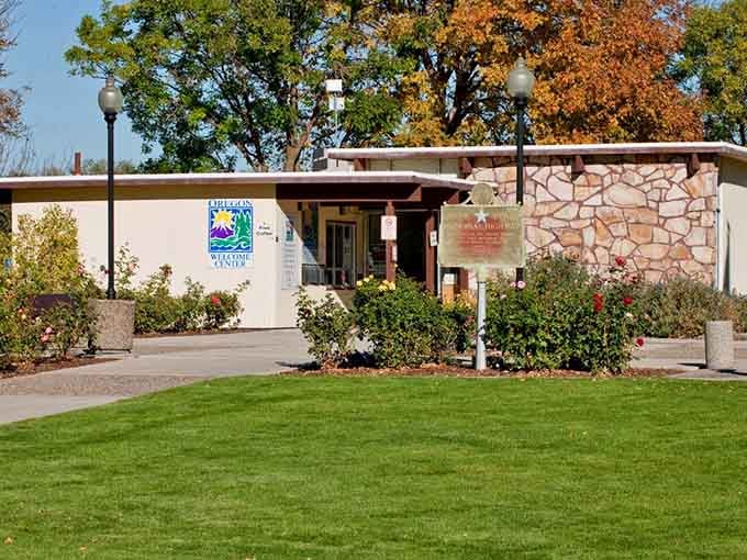 The Ontario Welcome Center greets you with roses and green grass, which is basically Oregon saying, "Stay awhile."