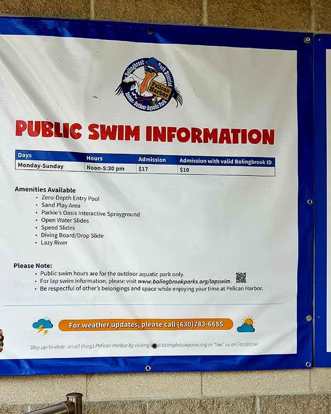 Everything you need to know before your visit, right here on one very helpful sign.